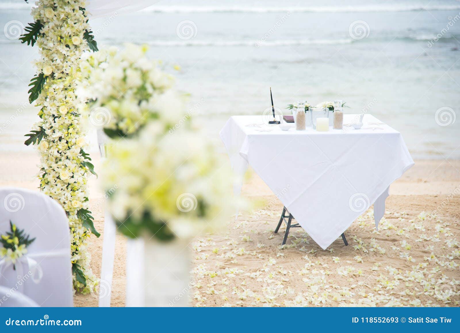 Beach Wedding Set Up on Beach. Stock Image - Image of honeymoon, island ...