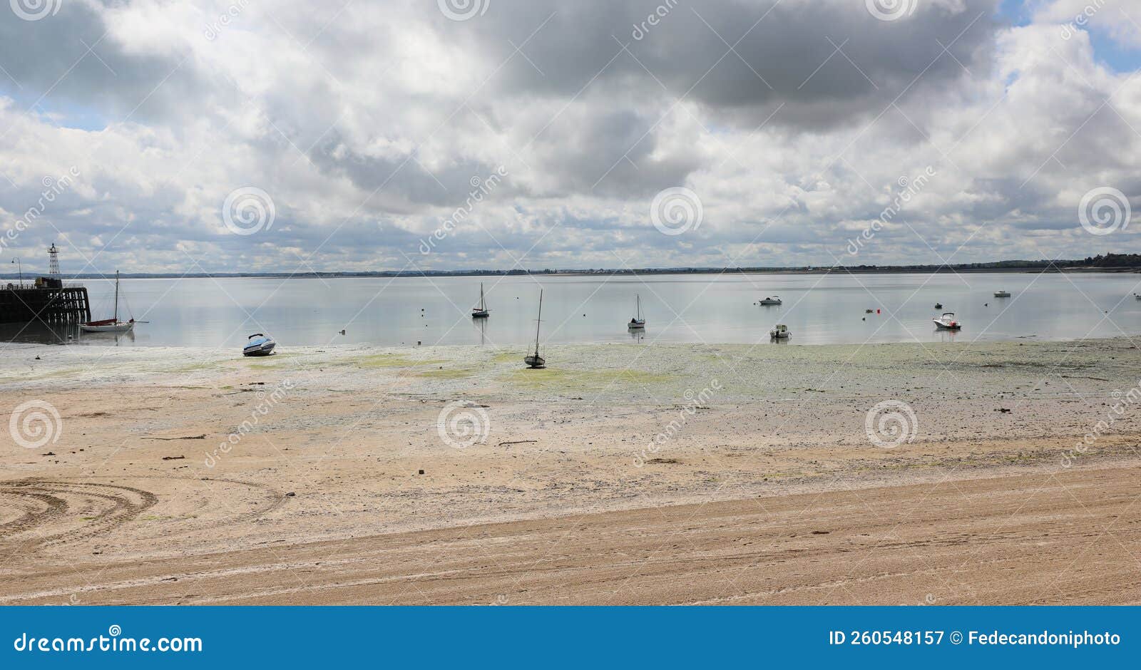 Beached Boats Stranded during Low Tide Editorial Photography - Image of ...