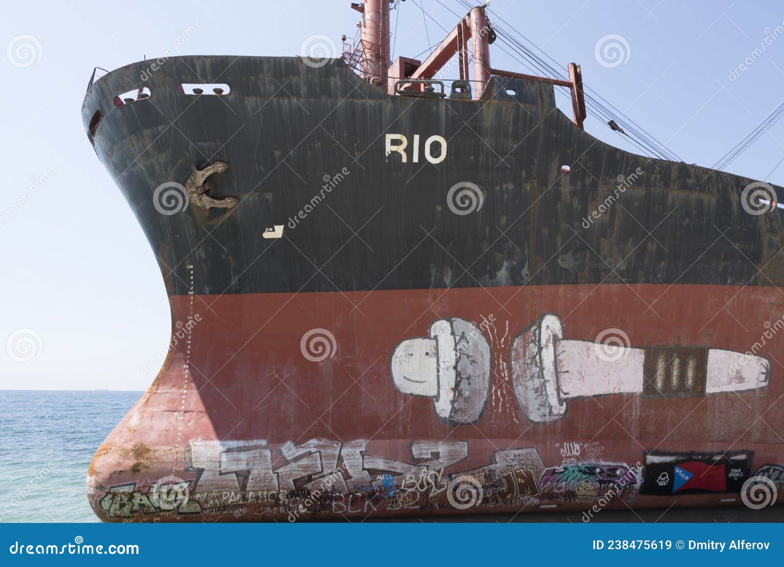 Beached dry cargo ship RIO editorial stock image. Image of wreck ...