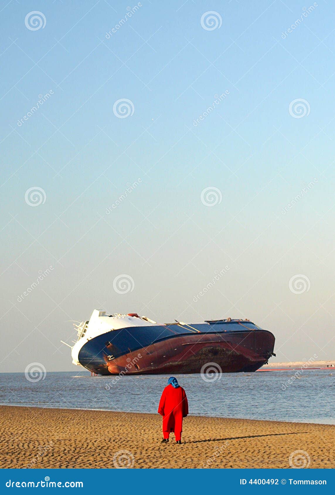 Beached Ship stock photo. Image of boat, beach, accident - 4400492