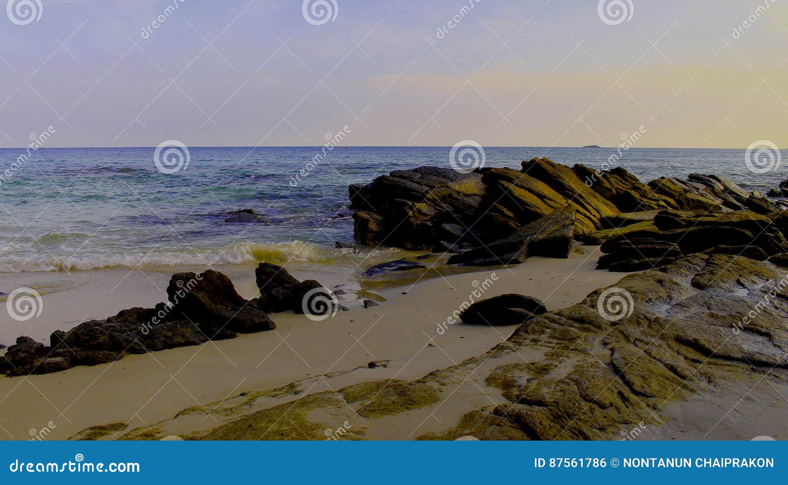 The Beaches are Beautiful, Natural Rocks Stock Photo - Image of coastal ...