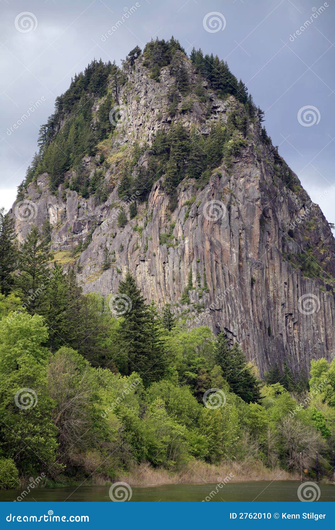 Beacon Rock stock photo. Image of landmark, basalt, rock - 2762010