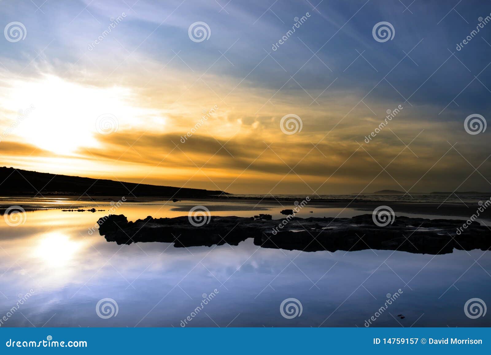 Beale golden dawn stock image. Image of beach, beauty - 14759157
