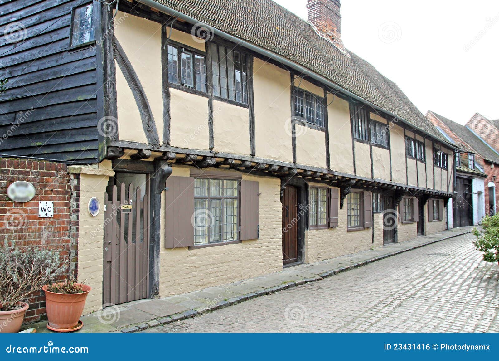 Beamed almshouses cottages stock photo. Image of kent - 23431416