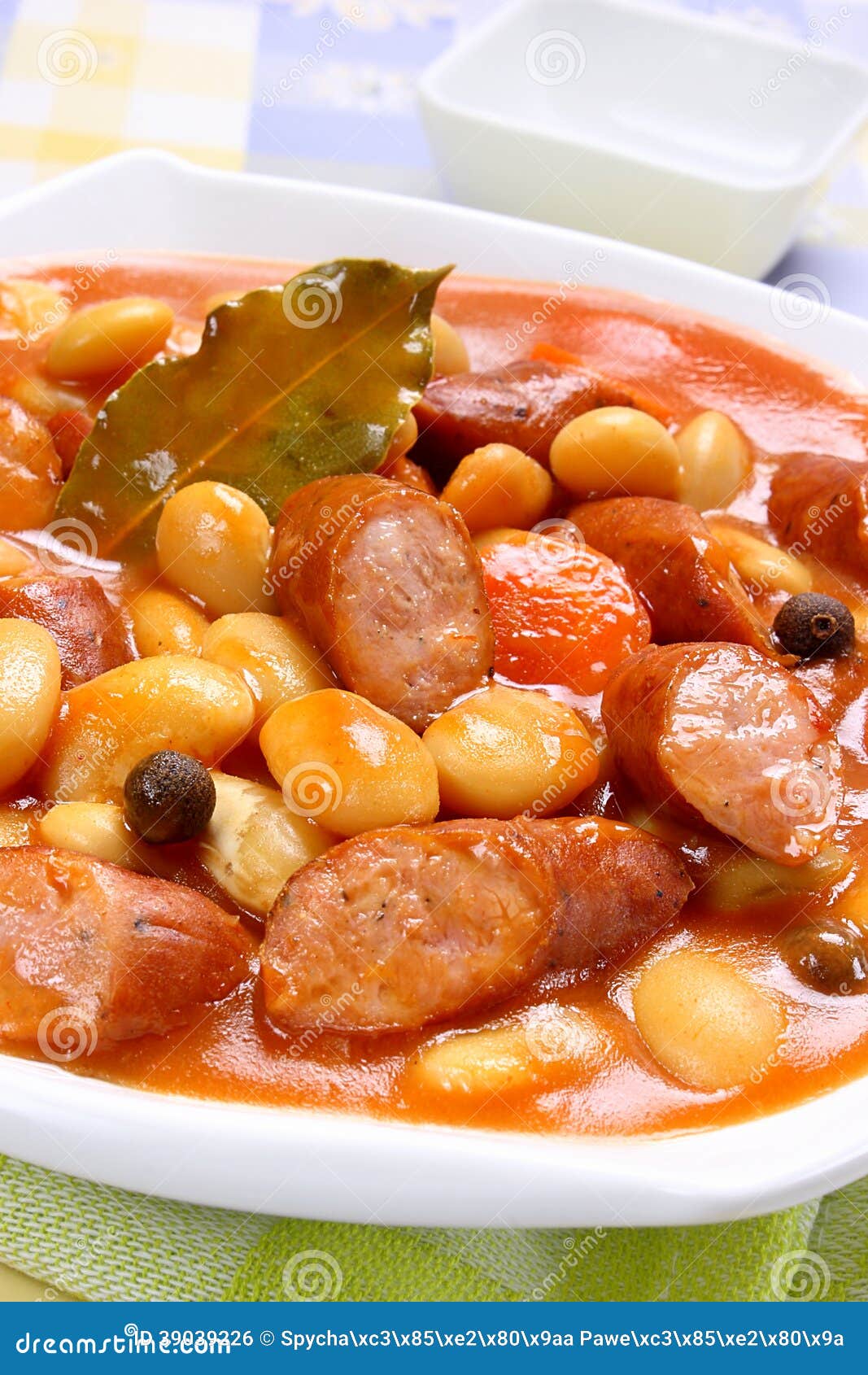 Beans with tomato sauce stock photo. Image of tasty, fasolada - 39039226