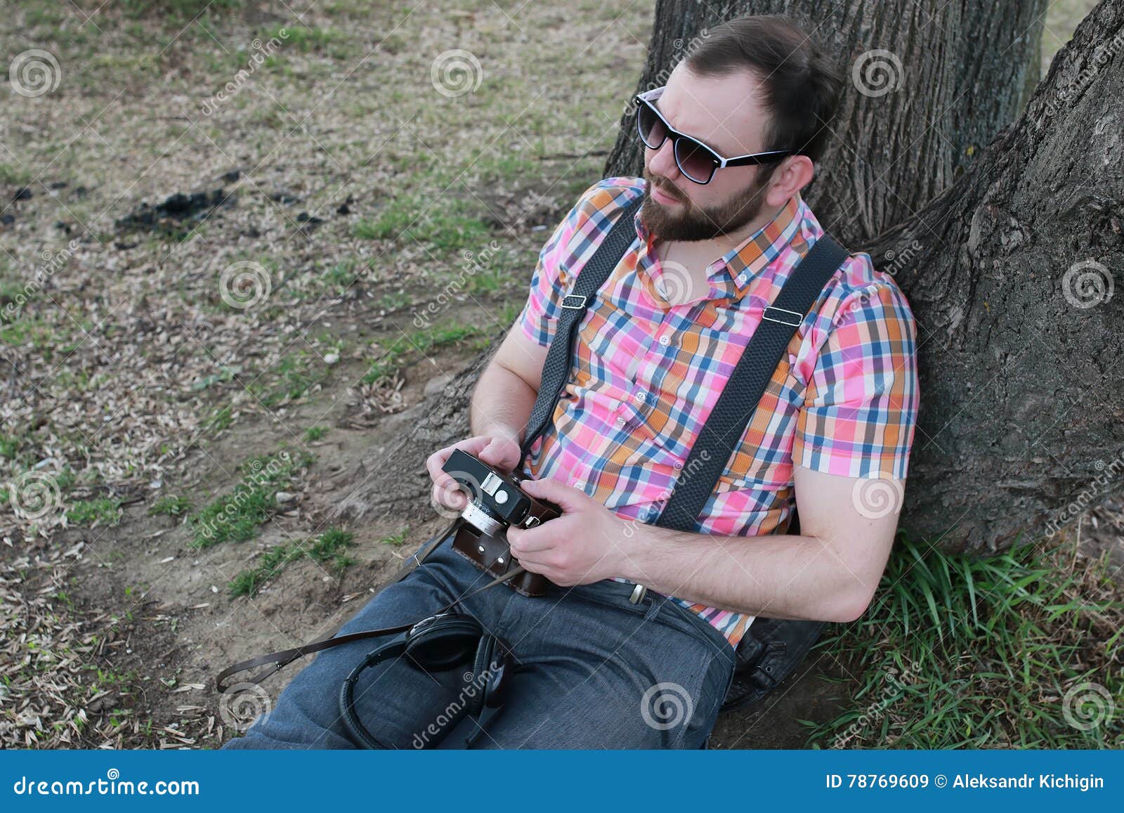 Beard man relax tree stock image. Image of grass, beard - 78769609