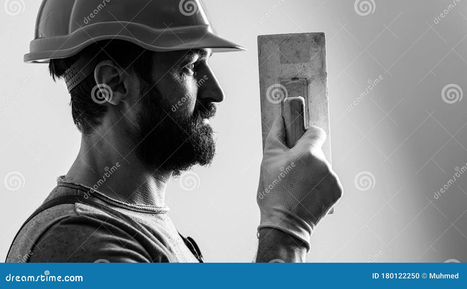 Bearded Builder Man in Hard Hat. Profile of Builder in Helmet Stock ...