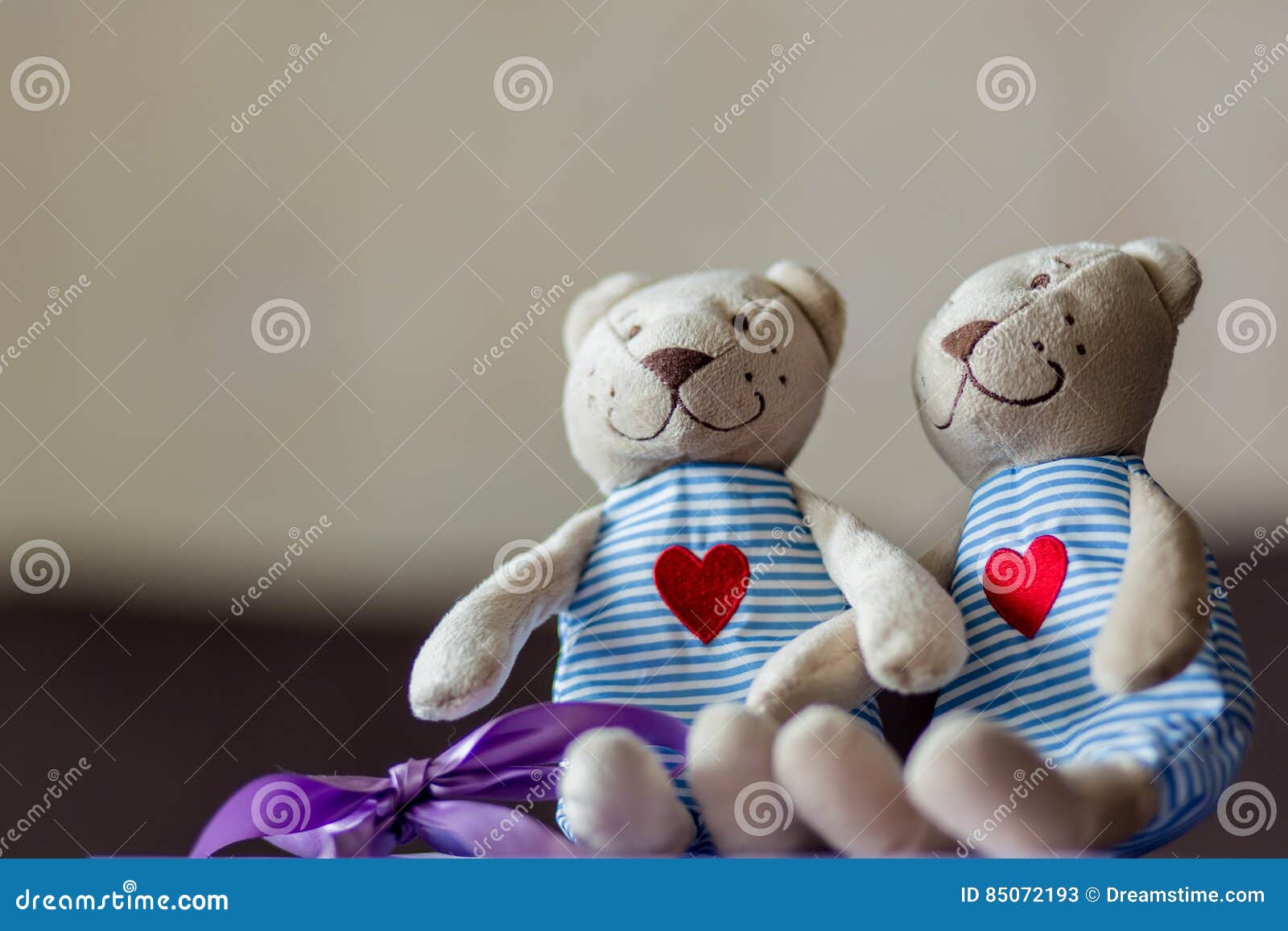 Bears in love stock image. Image of emotions, valentine - 85072193