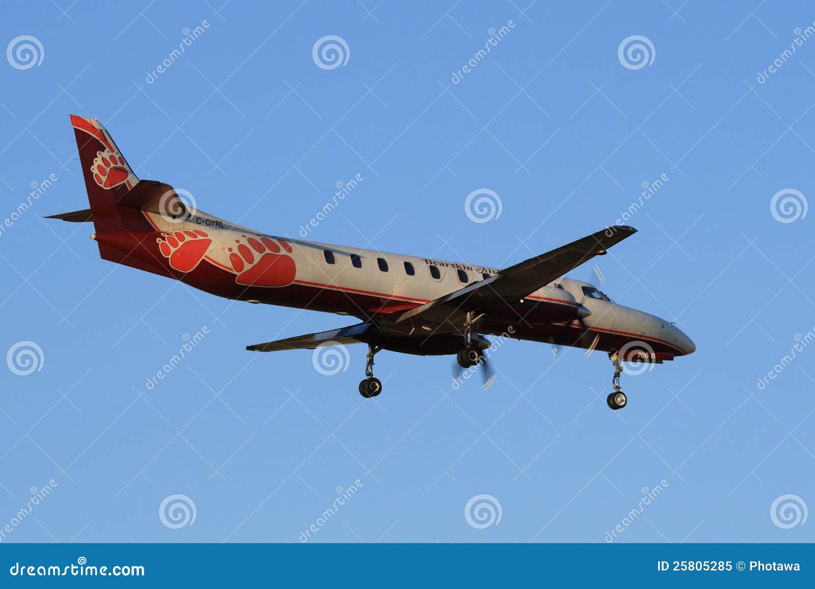 Bearskin Airlines Fairchild Plane Editorial Image - Image of passenger ...