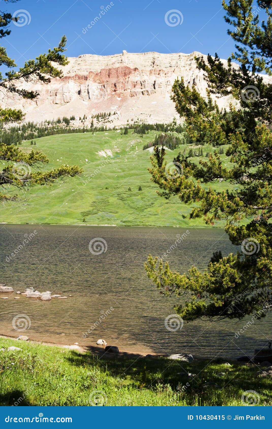 Beartooth Butte stock image. Image of scenic, landscape - 10430415