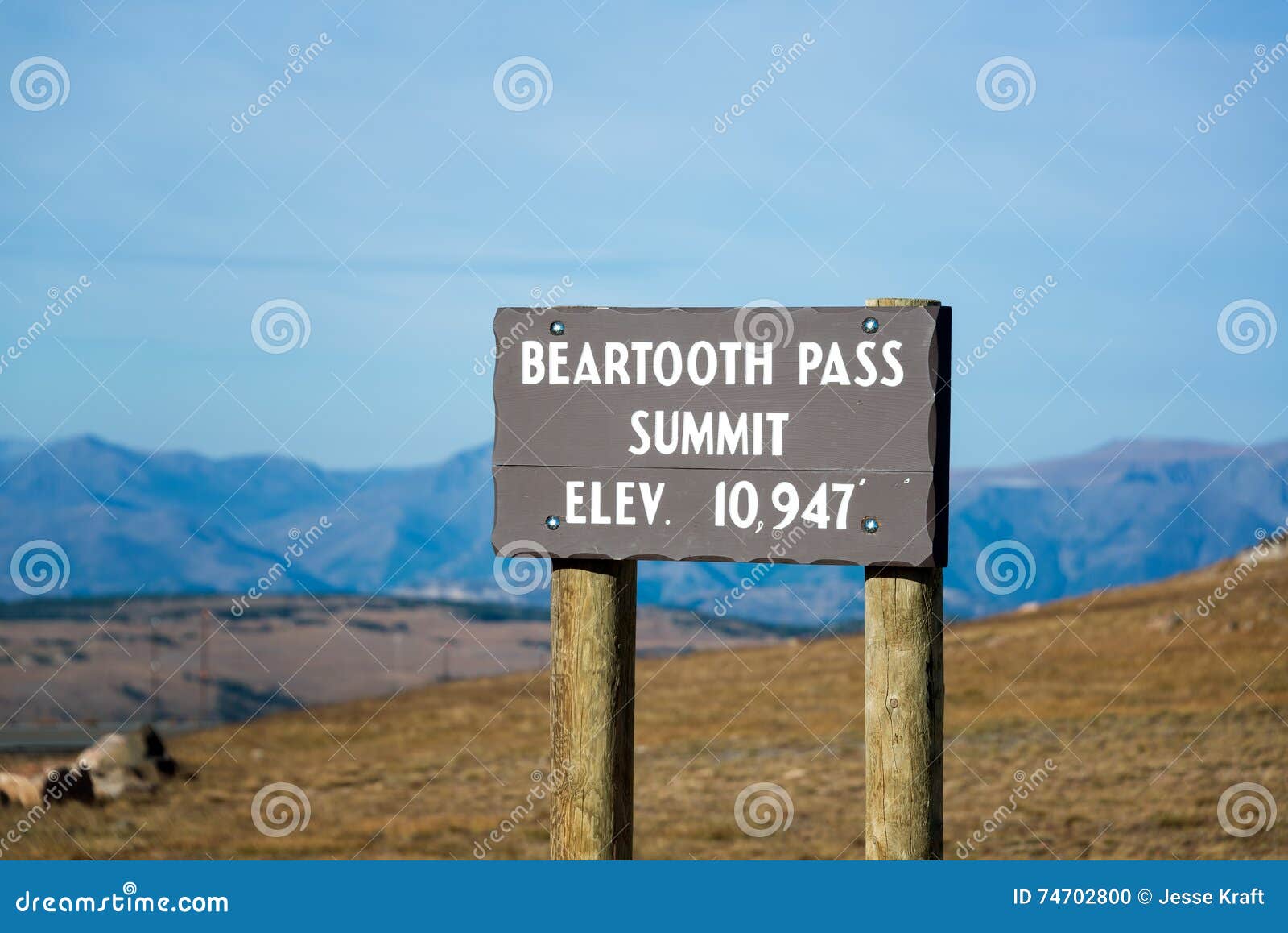 Beartooth Pass Royalty-Free Stock Photography | CartoonDealer.com ...