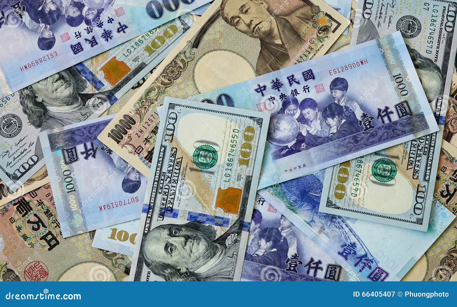 Beaucoup De Billets De Banque De Différents Pays Image stock - Image du ...