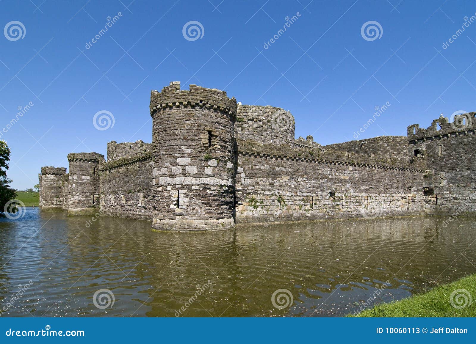 Beaumaris Castle stock image. Image of cadw, irish, tower - 10060113