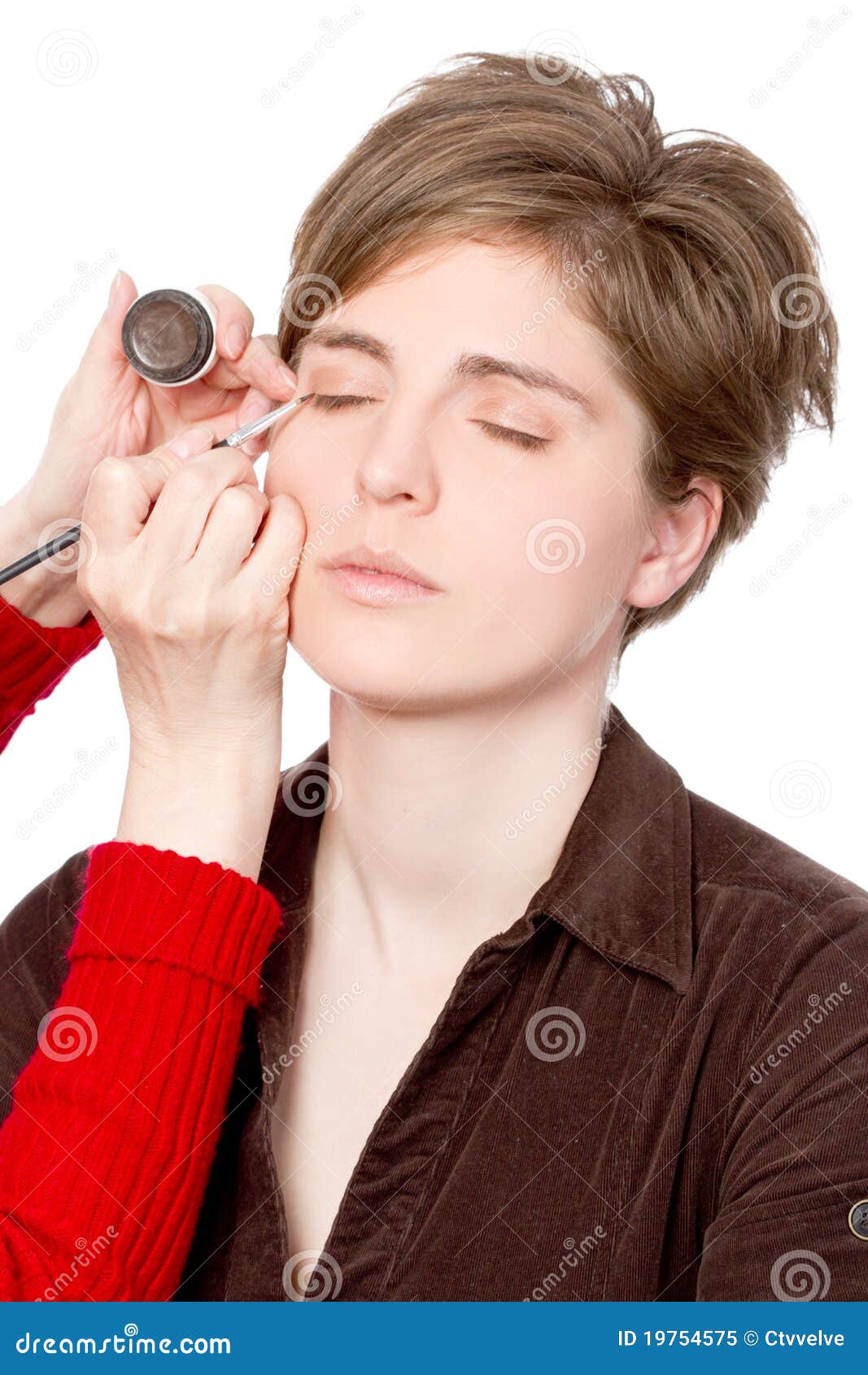 Beautician creating makeup stock image. Image of beauty - 19754575