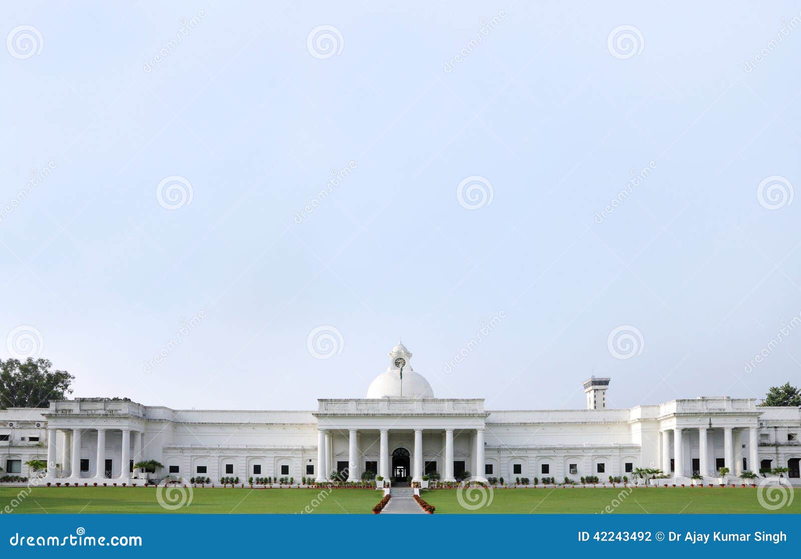 Beautiful Ancient Administrative Building of IIT Roorkee Stock Photo ...