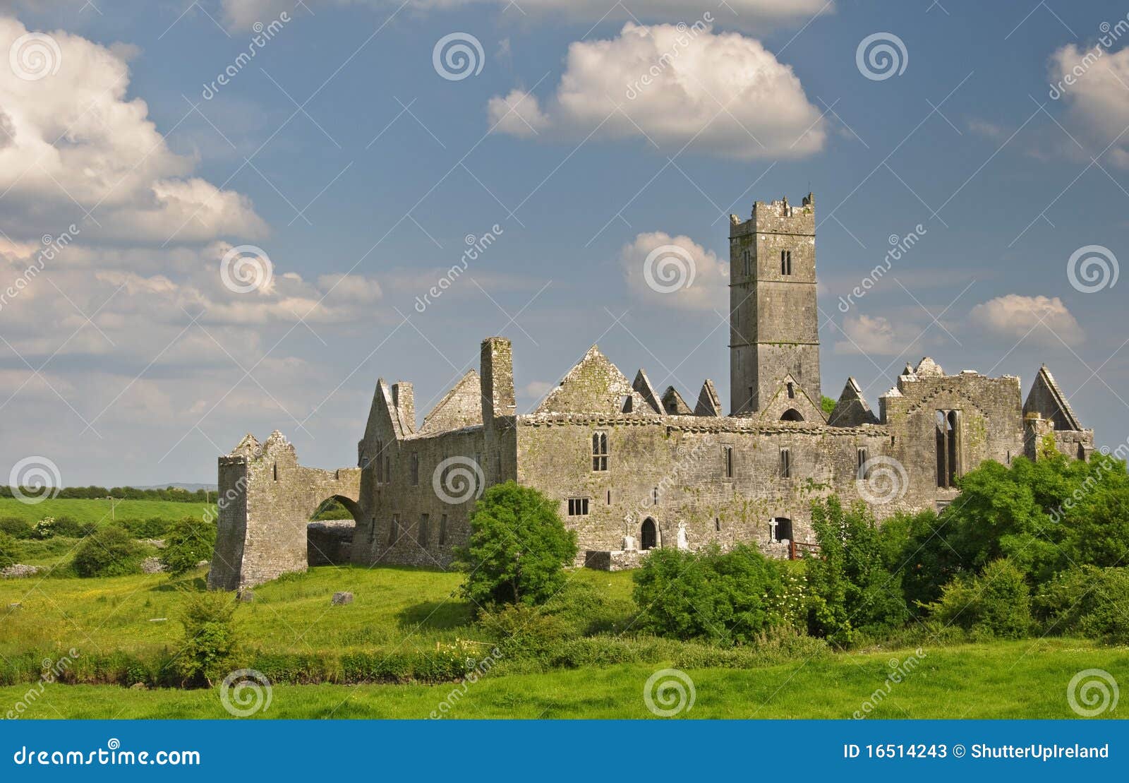 Beautiful Ancient Irish Celtic Castle Landscape Stock Image - Image of ...