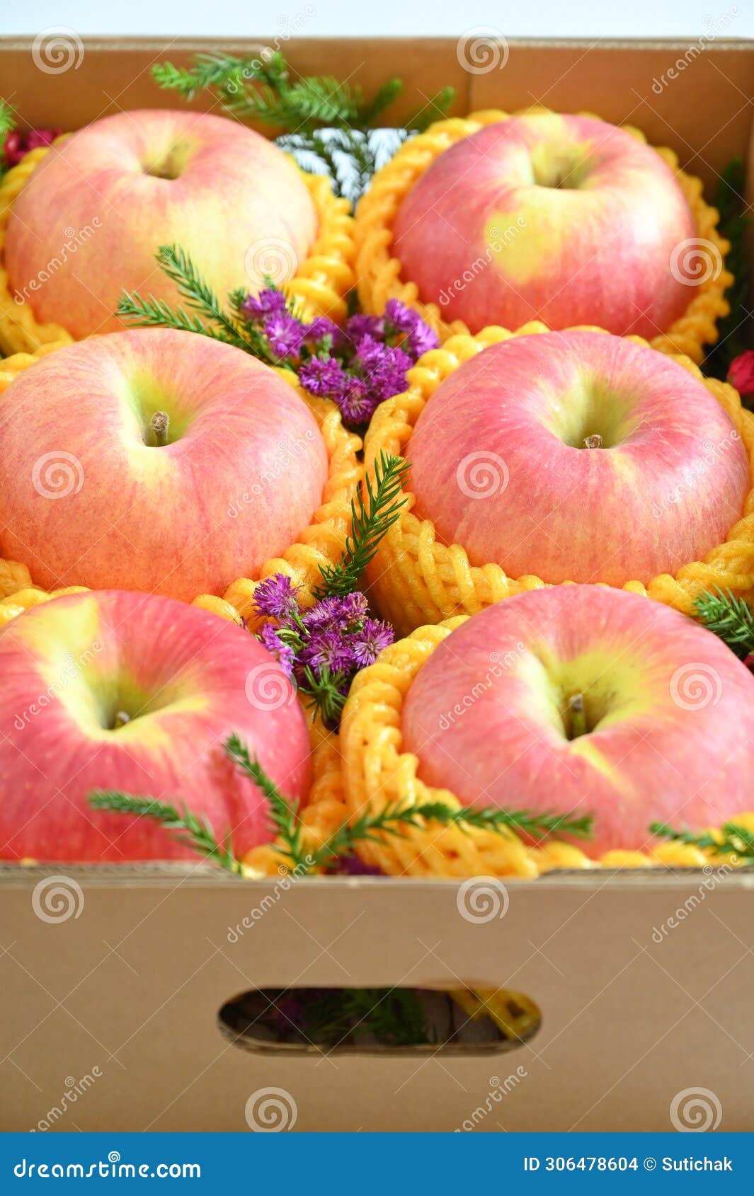 Beautiful Apple in the Box on White Background Stock Photo - Image of ...