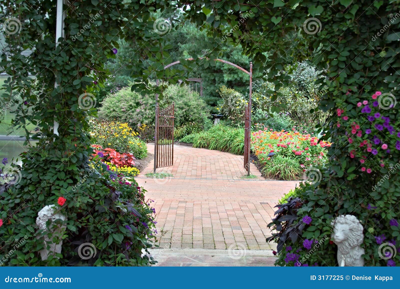 Beautiful Arbor stock image. Image of garden, arbor, landscape - 3177225
