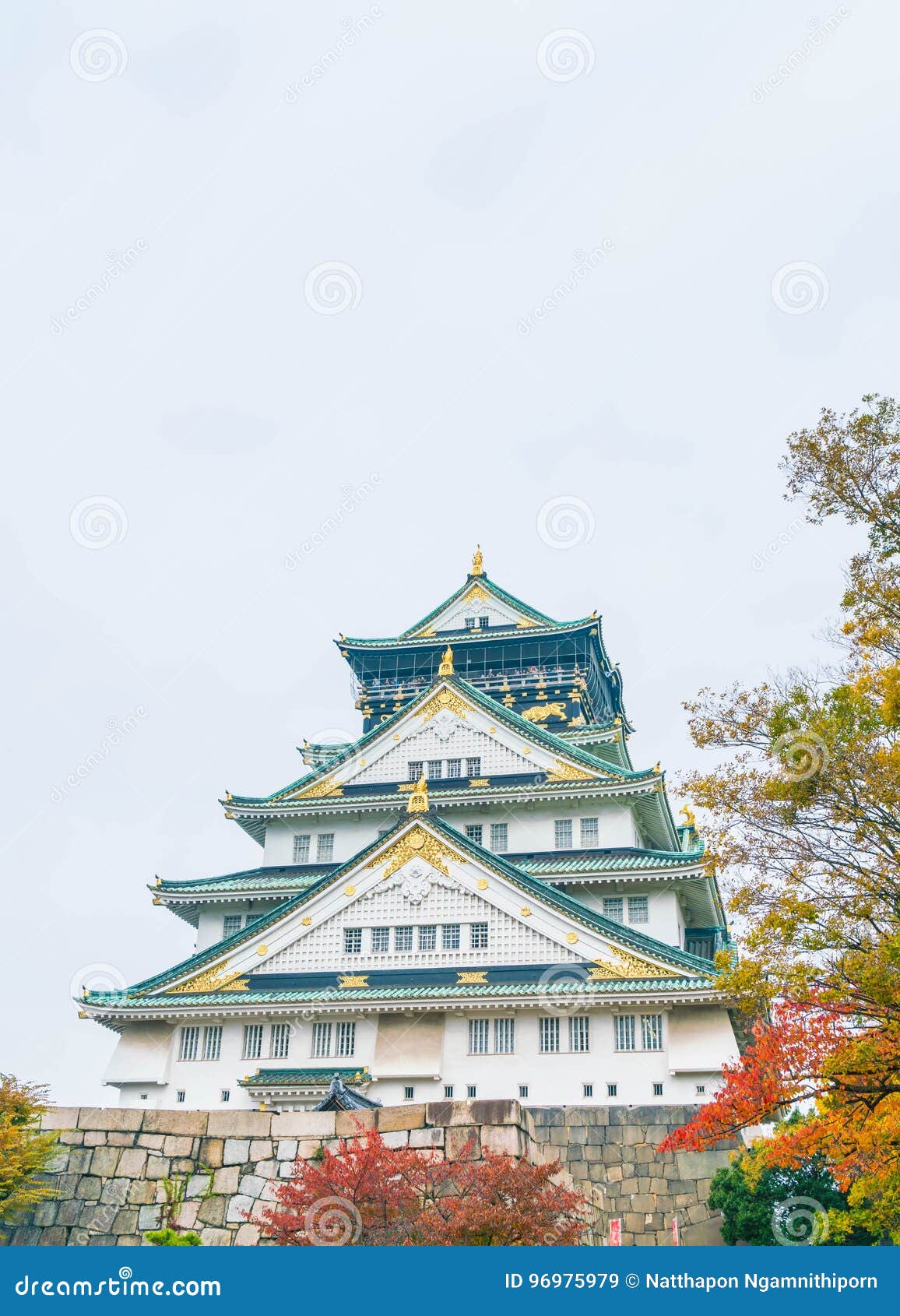 Beautiful Architecture at Osaka Castle Editorial Stock Image - Image of ...