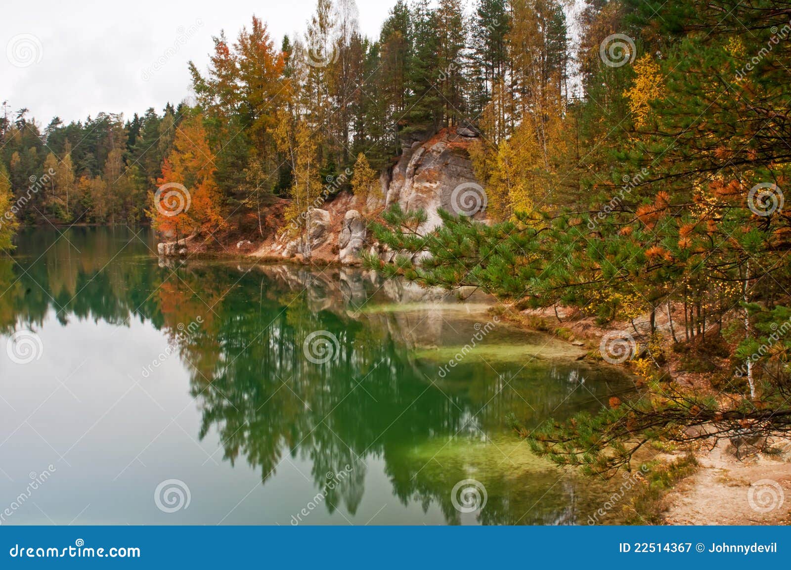 Beautiful Autumn Lake stock image. Image of czech, colorful - 22514367