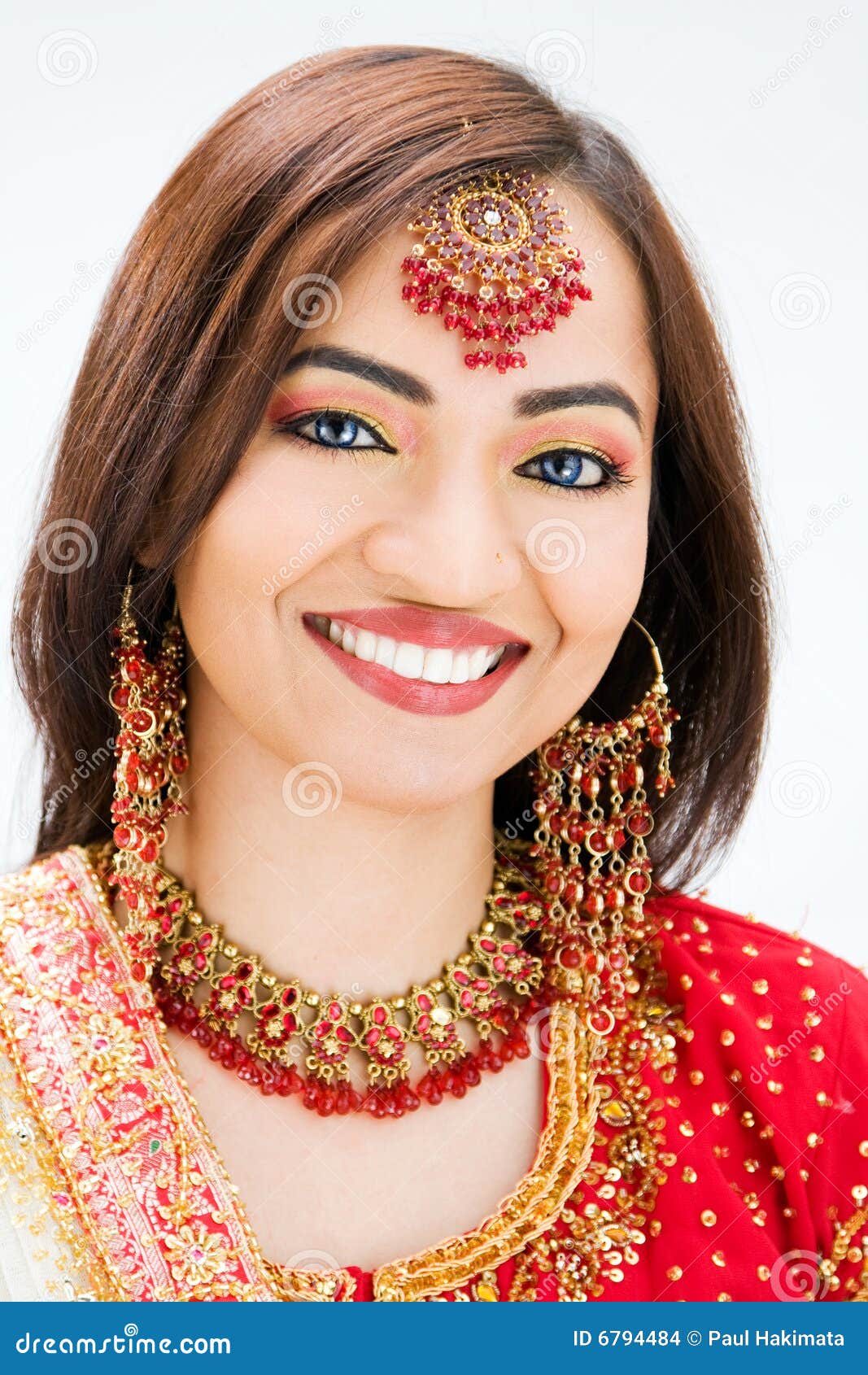 Beautiful Bangali bride stock photo. Image of indian, color - 6794484