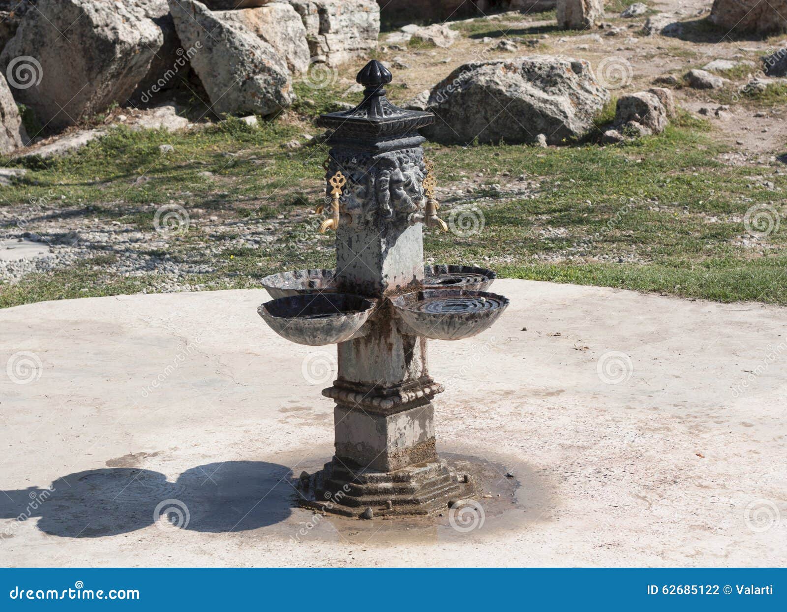 Beautiful Baroque Carving Marble Jet Water Work with Cascade Running ...