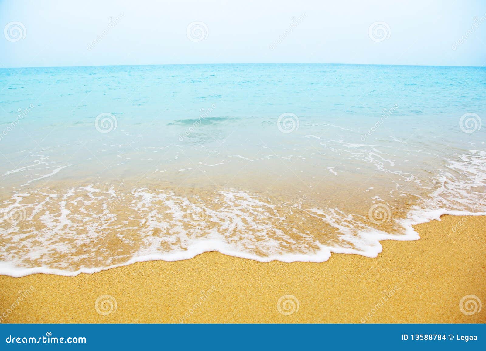 Beautiful beach stock photo. Image of horizon, landscape - 13588784