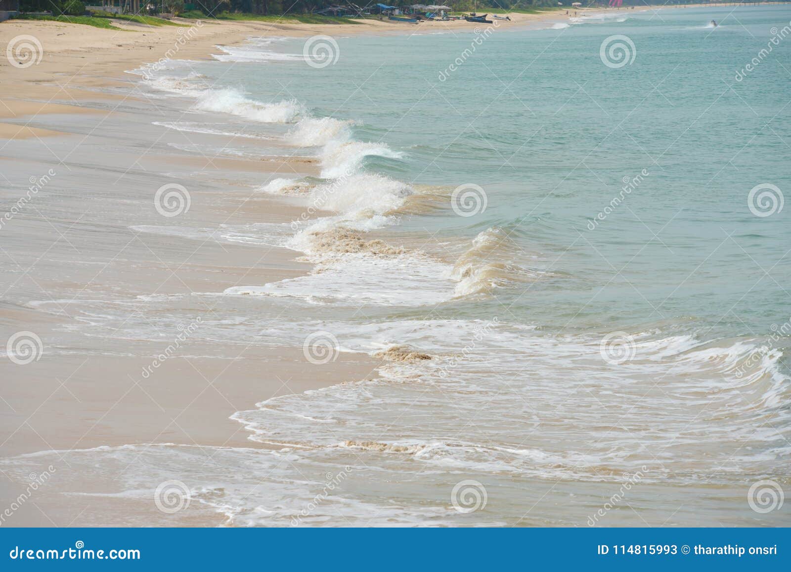 Beautiful Beaches and Waves. on a Sunny Day Stock Image - Image of ...