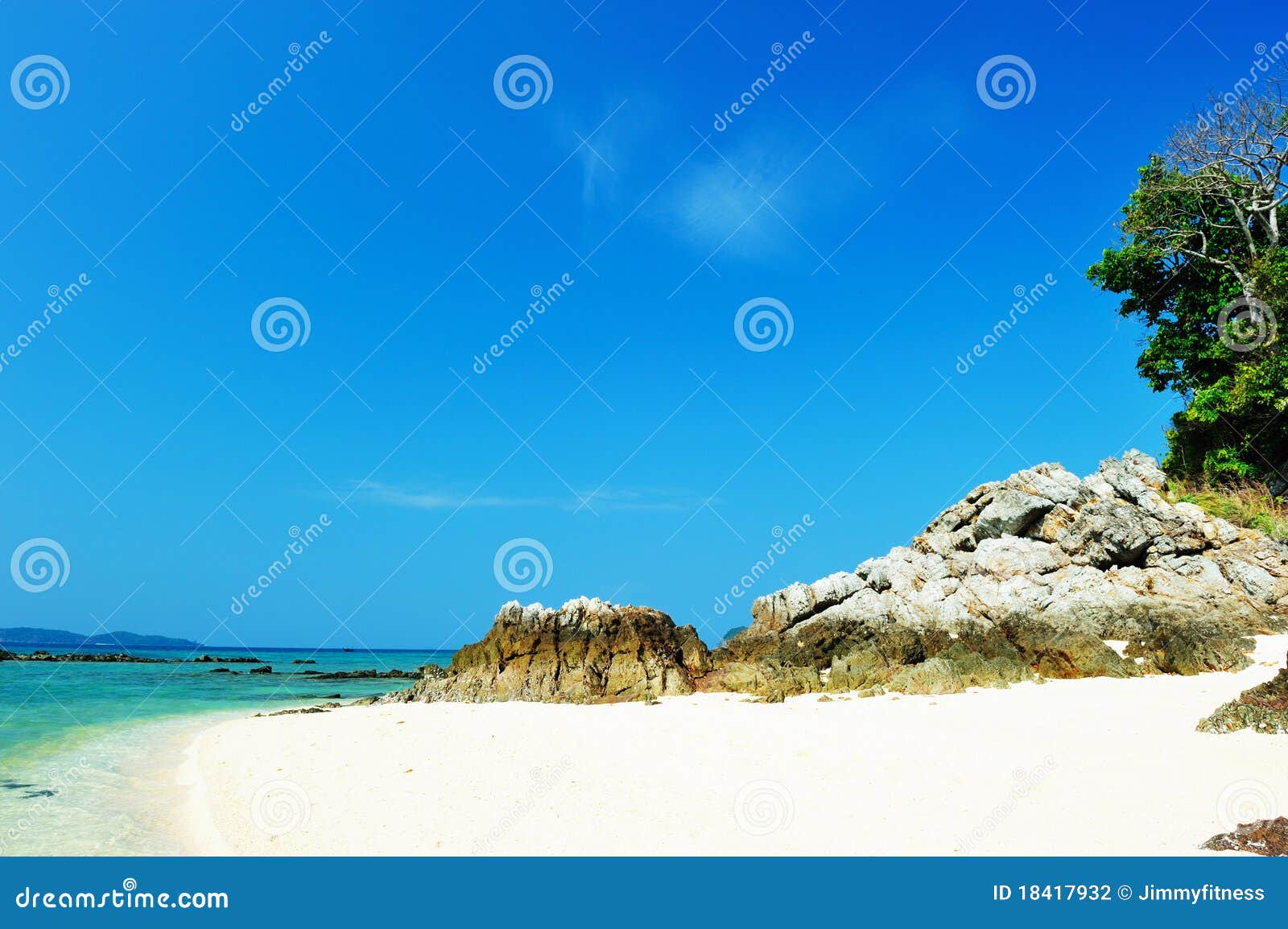Beautiful Beach with Crystal Clear Blue Waters Stock Photo - Image of ...