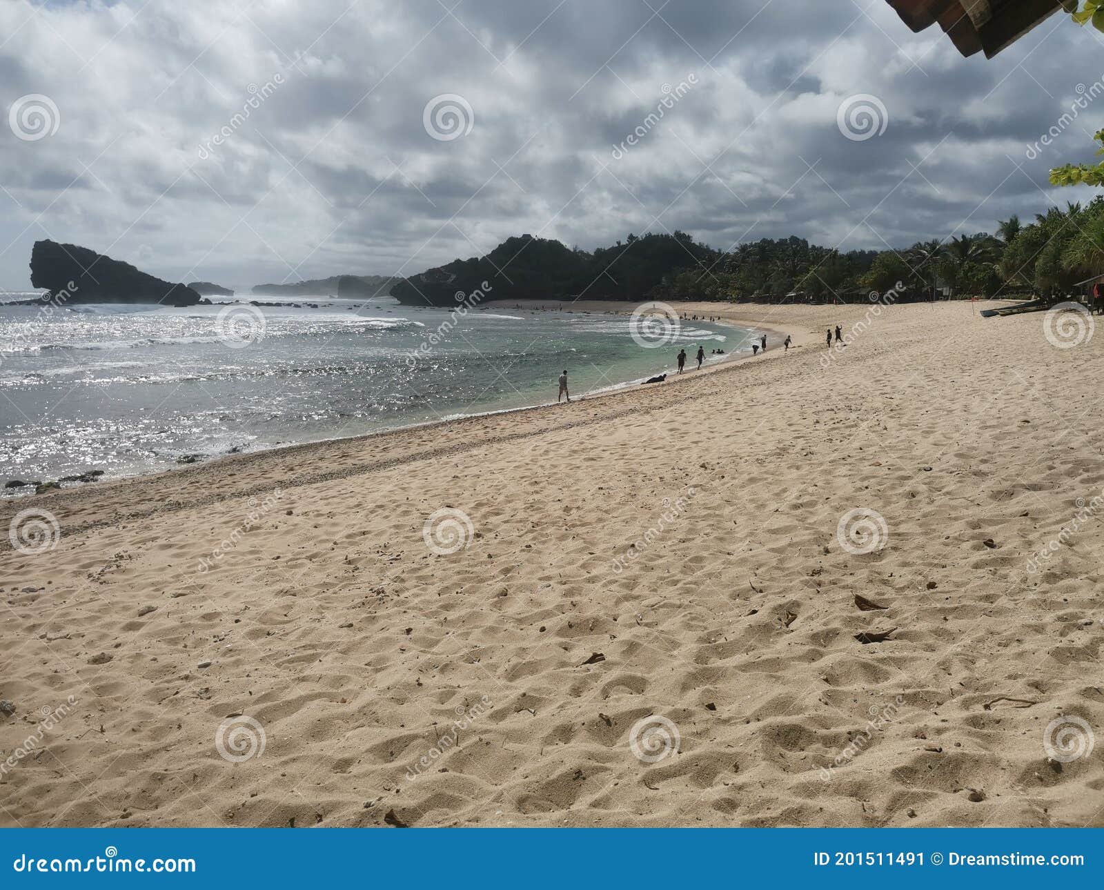 Beach with nice view stock image. Image of horizon, water - 201511491