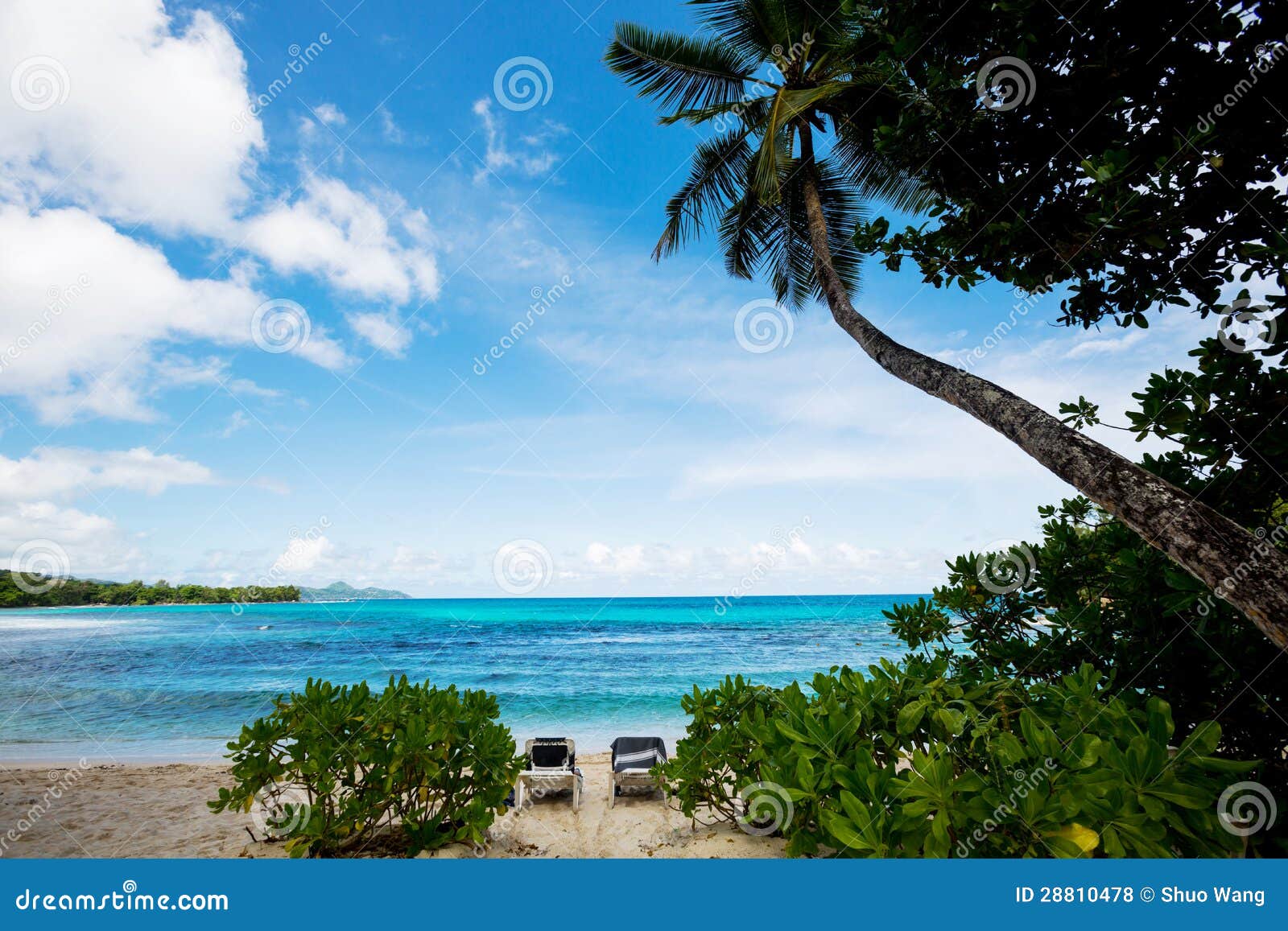 Beautiful Beach in Seychelles Stock Photo - Image of ocean, honeymoon ...