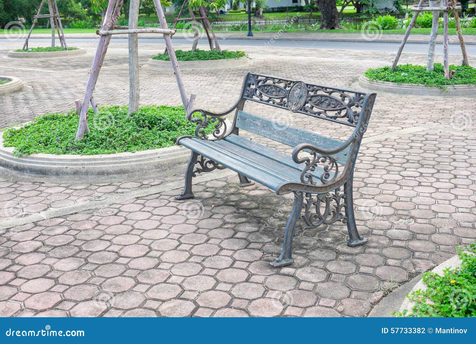 Beautiful Bench in the Park Stock Photo - Image of footpath, garden ...