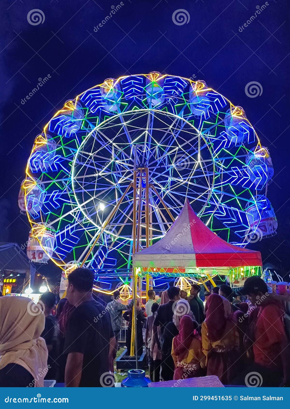 Beautiful Bianglala with Blue Night Sky Editorial Image - Image of ...