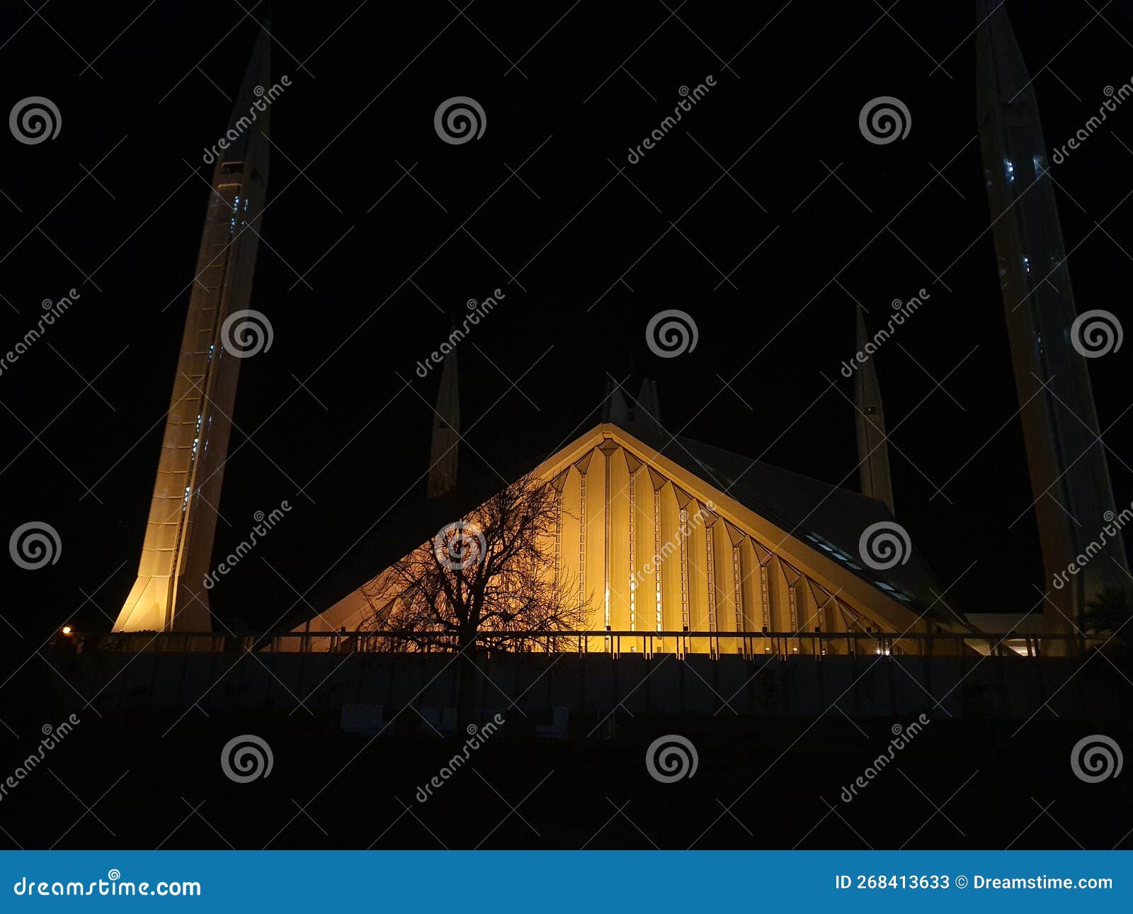Beautiful big mosque stock image. Image of landmark - 268413633