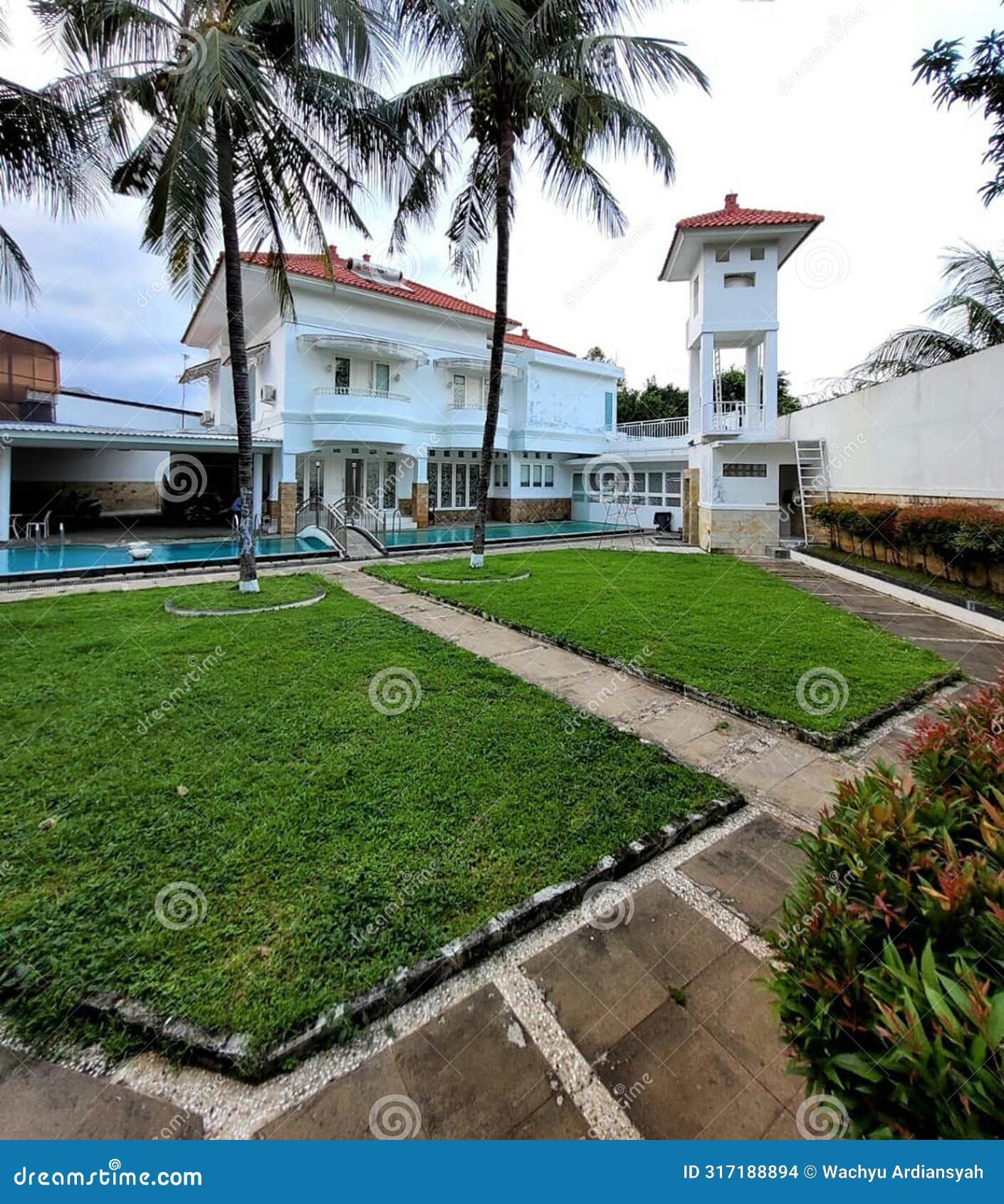 Beautiful Big White House with Swimming Pool in the Backyard Stock ...