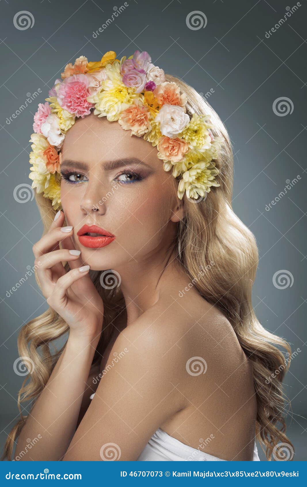 Beautiful Blonde with the Flower Crown Stock Image - Image of glamour ...