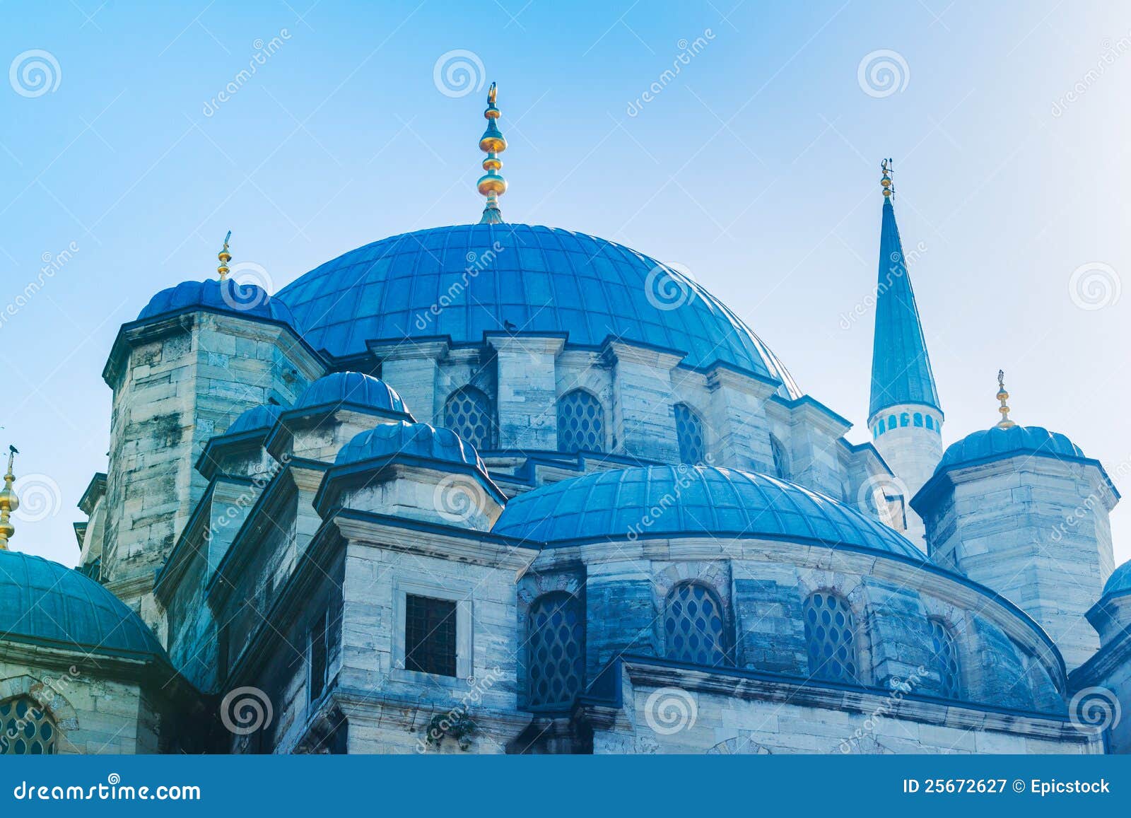 Beautiful Blue Mosque stock image. Image of islamic, exterior - 25672627