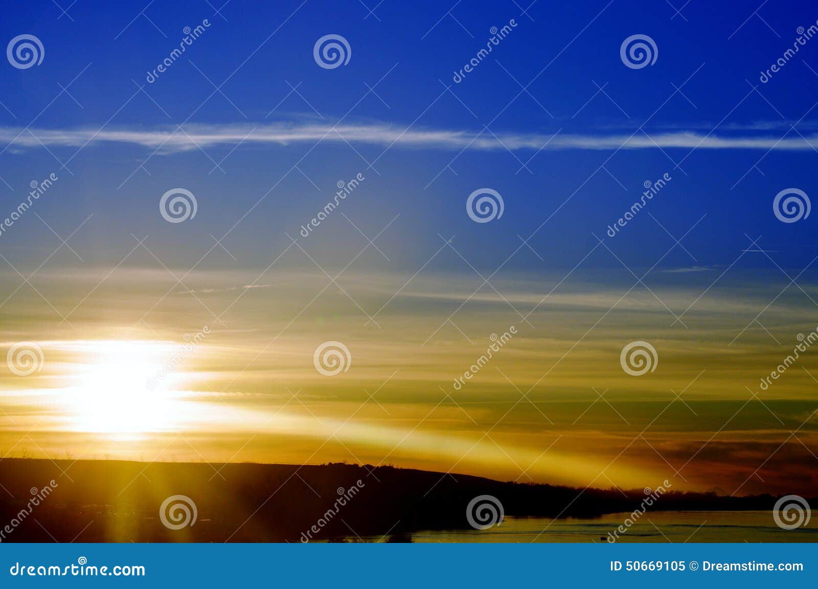 Beautiful Blue Sunsetting Sky Stock Image - Image of clouds, green ...