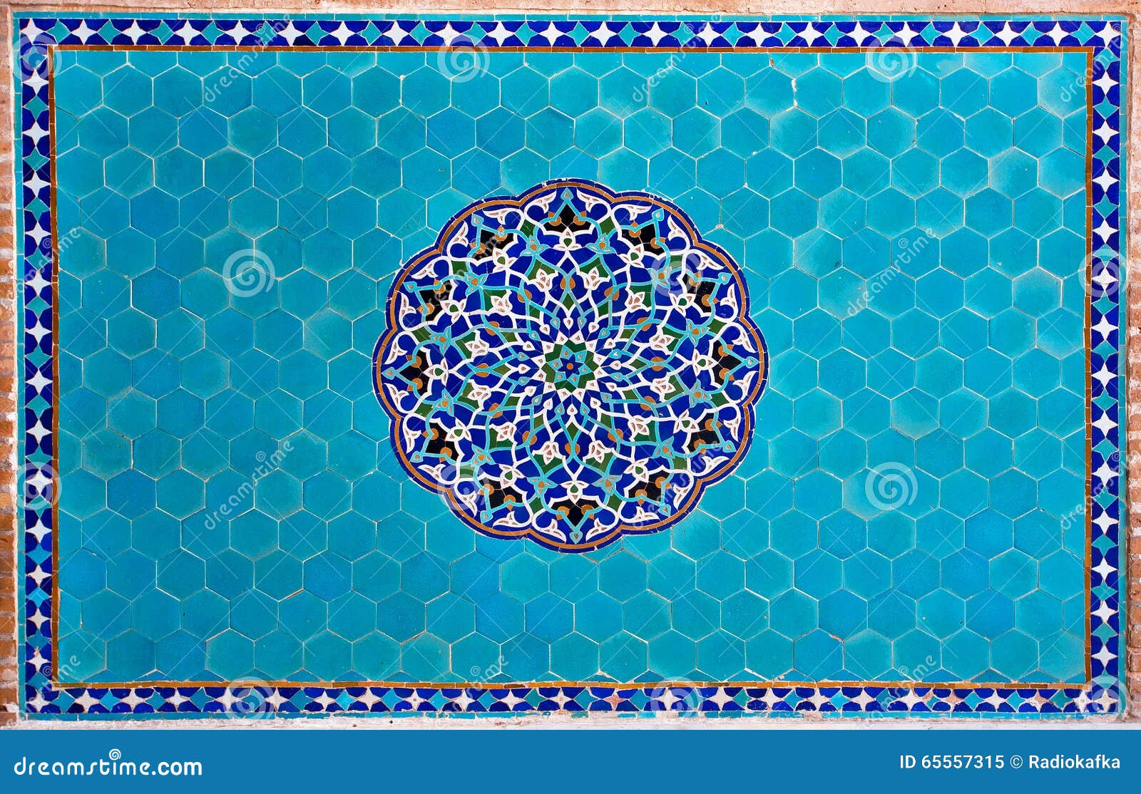 Blue Tiled Dome Mosaic Shah Mosque, Also Known As Imam Mosque, Isfahan ...