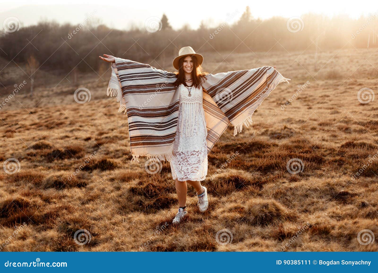 Beautiful Boho Woman Hipster Having Fun and Dancing at Sunset in Stock ...