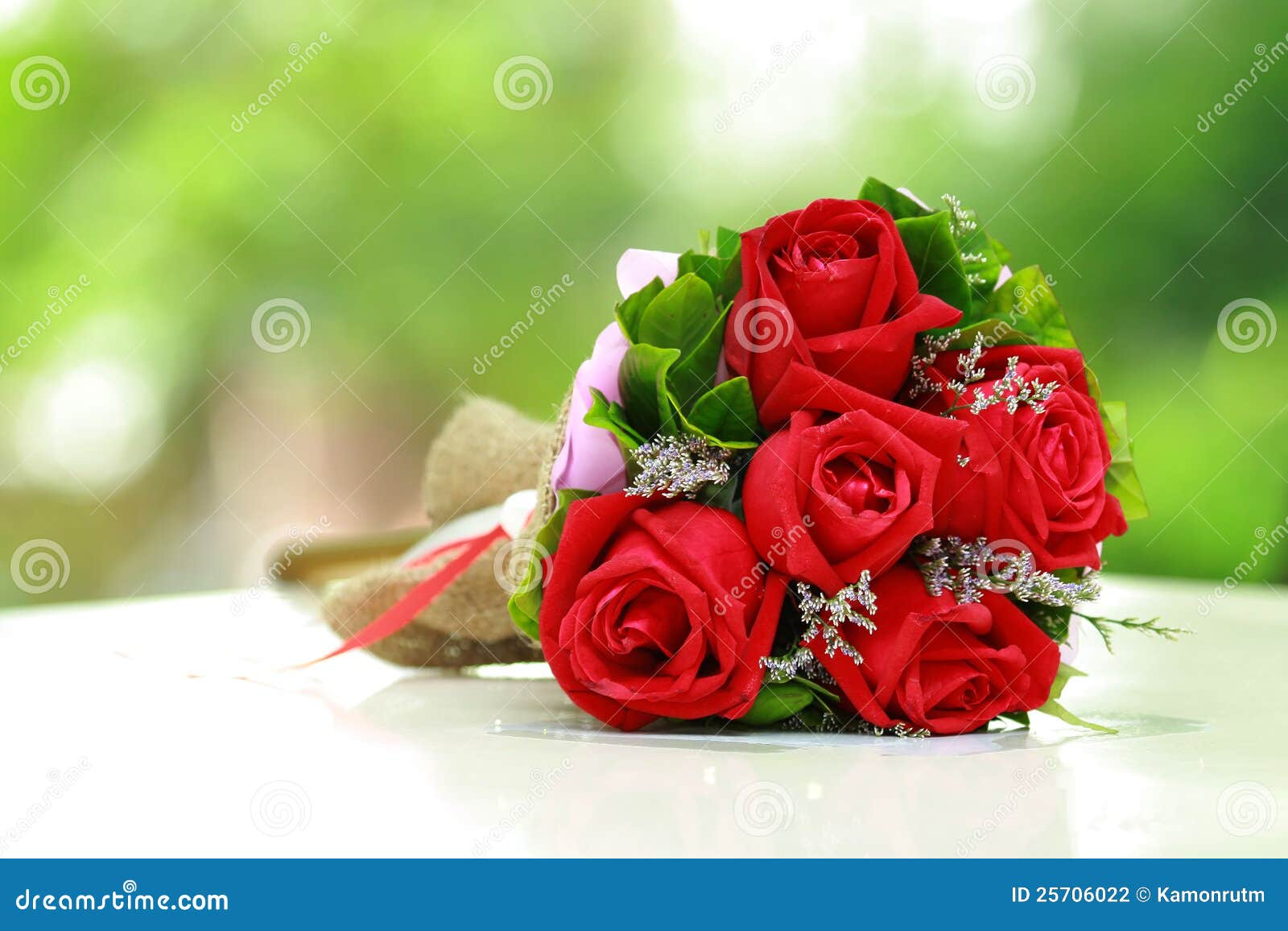 Beautiful Bouquet of Bright Red Flowers Stock Photo - Image of floral ...