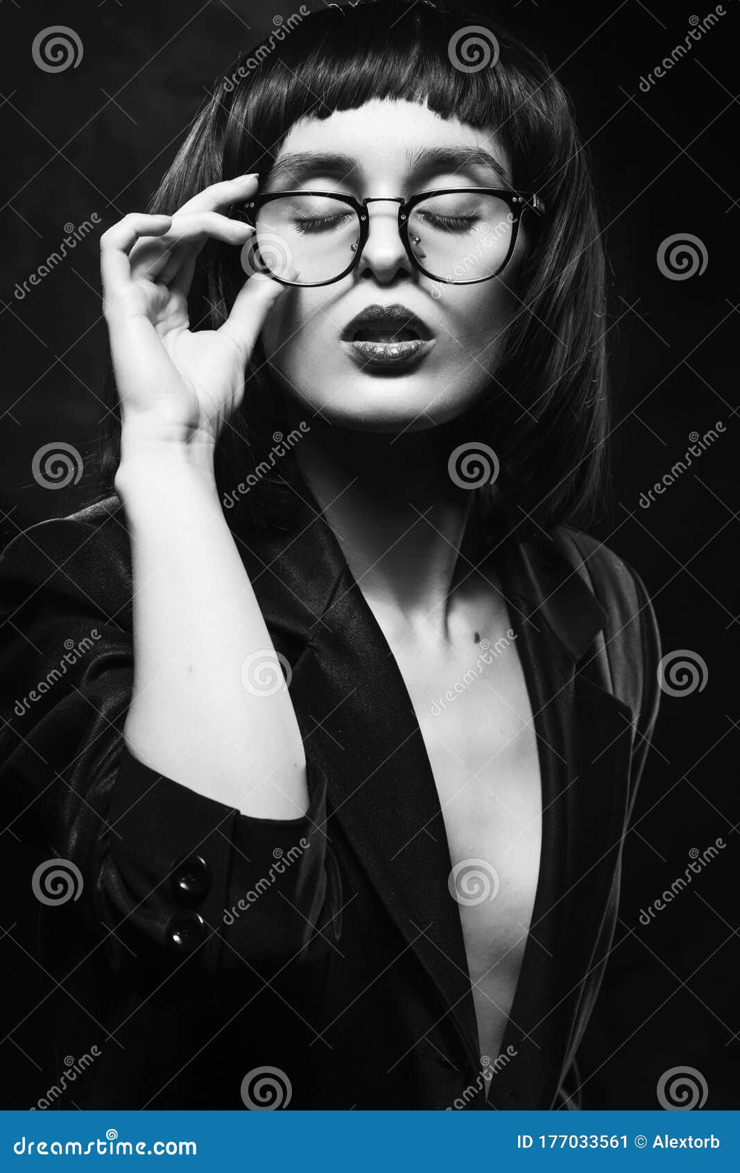 Beautiful Braless Slim Girl With Red Lips Wearing A Unbuttoned Black