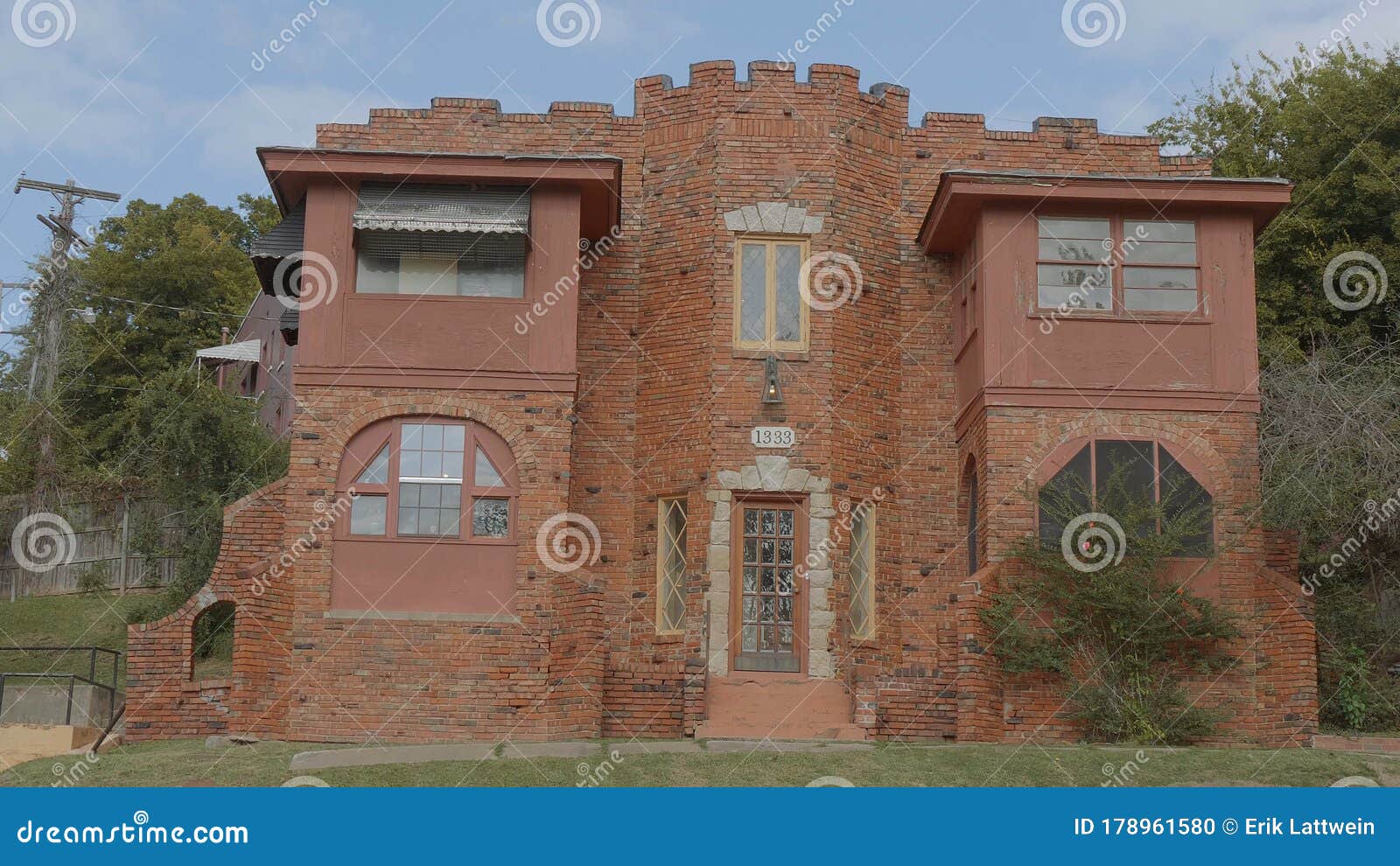 Beautiful Brick Buildings in Tulsa - TULSA-OKLAHOMA, OCTOBER 21, 2017 ...