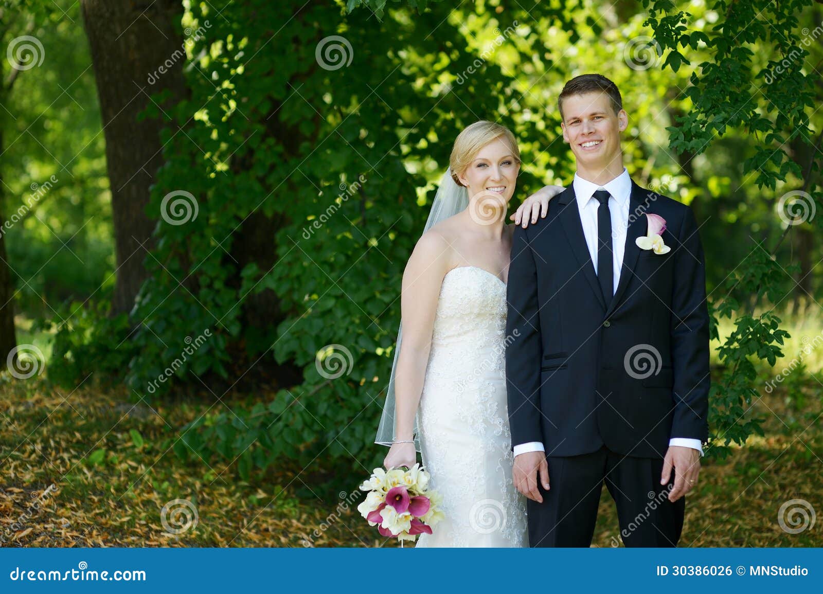 Beautiful bride and groom stock photo. Image of outdoor - 30386026