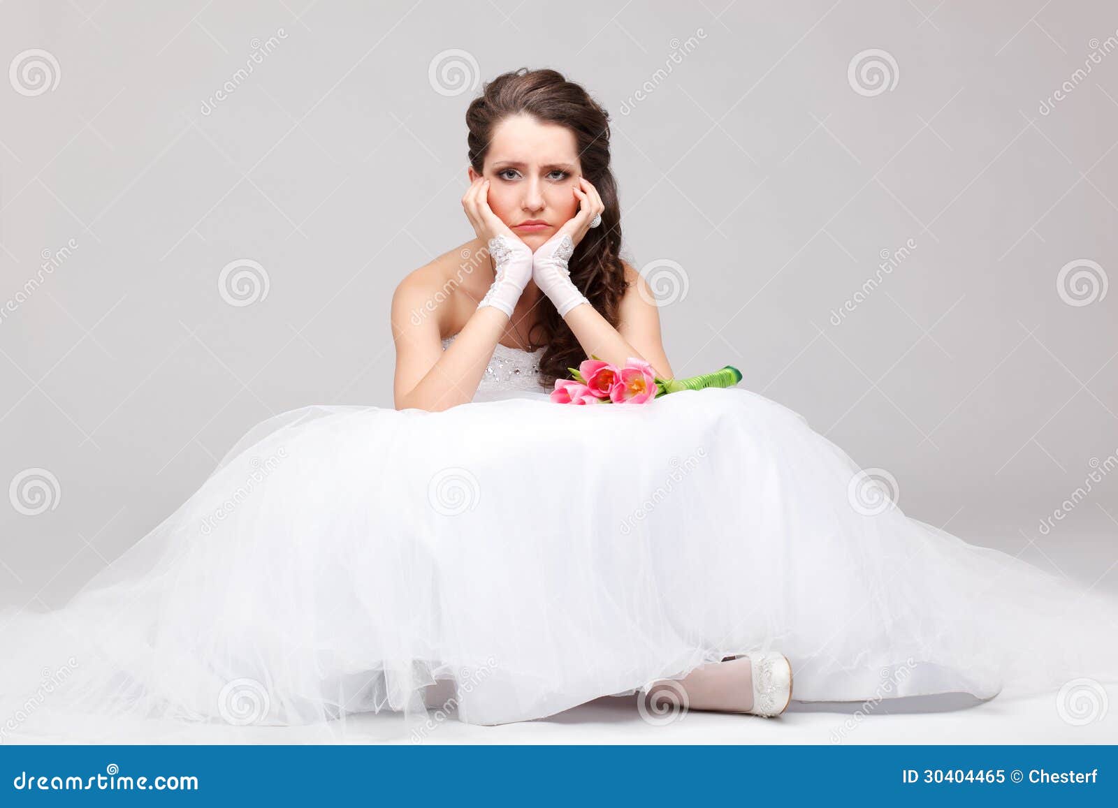 Beautiful Bride Sitting on the Floor Stock Image - Image of dress ...