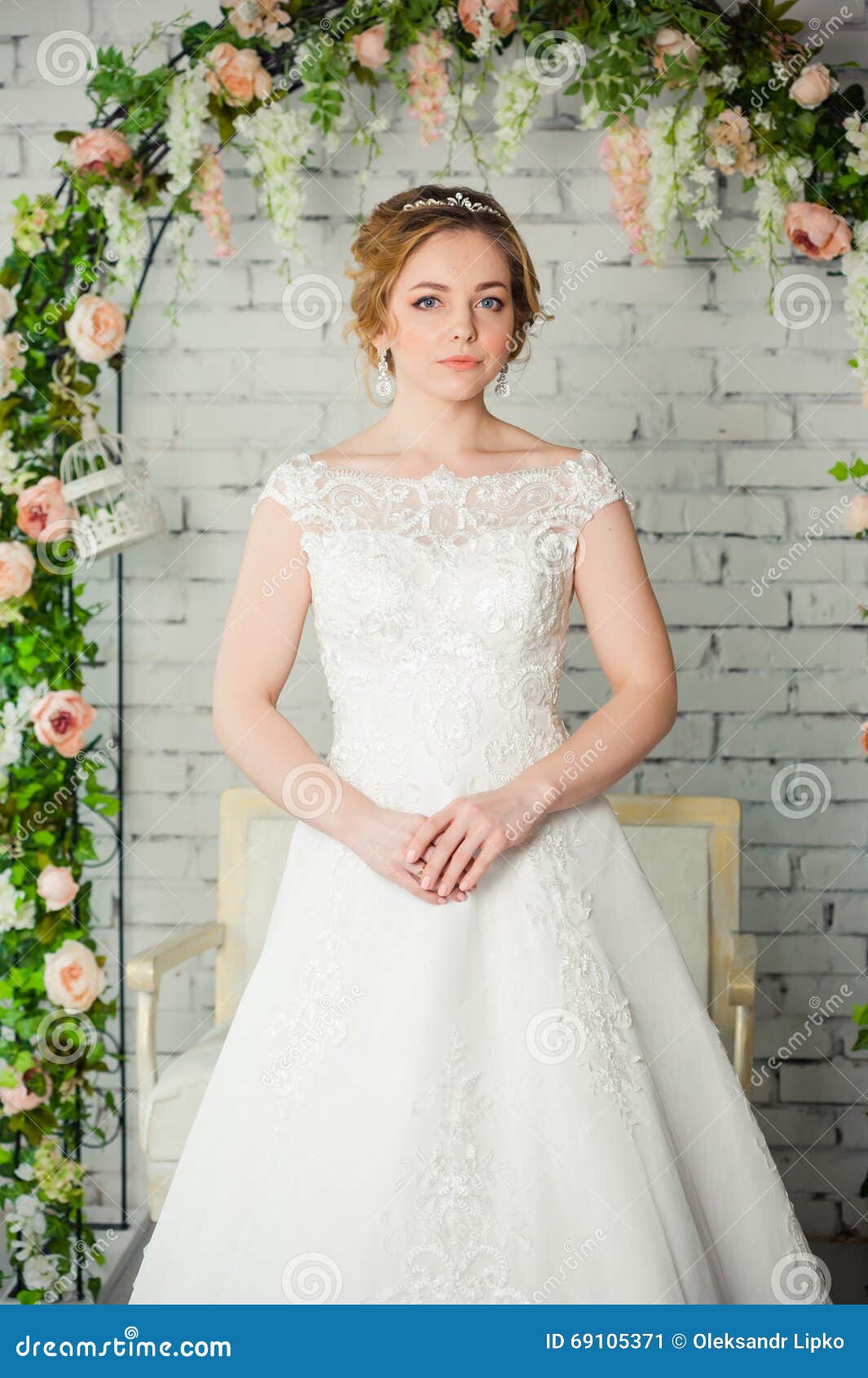 Beautiful Bride before Wedding Ceremony Stock Image - Image of ...