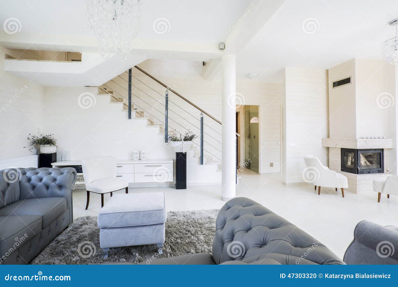 Beautiful, Bright Living Space Stock Photo - Image of house, decor ...