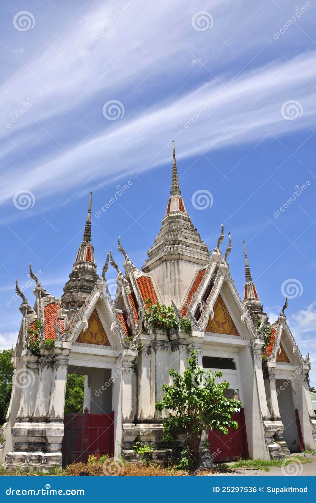 Beautiful of Buddhist Temple Stock Photo - Image of style, tour: 25297536