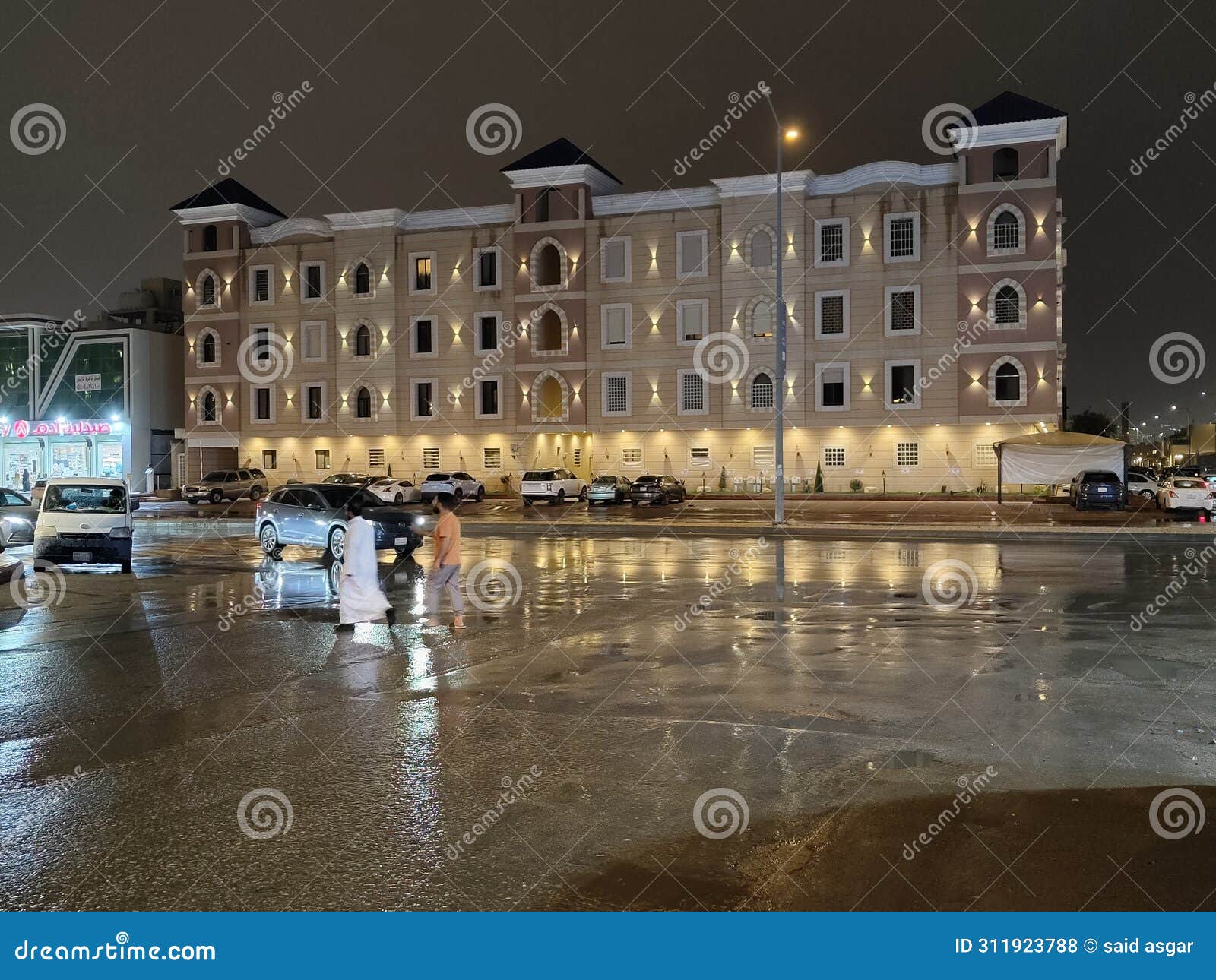 Beautiful New Riyadh Skyline After Sunset. Riyadh City Towers KAFD In ...