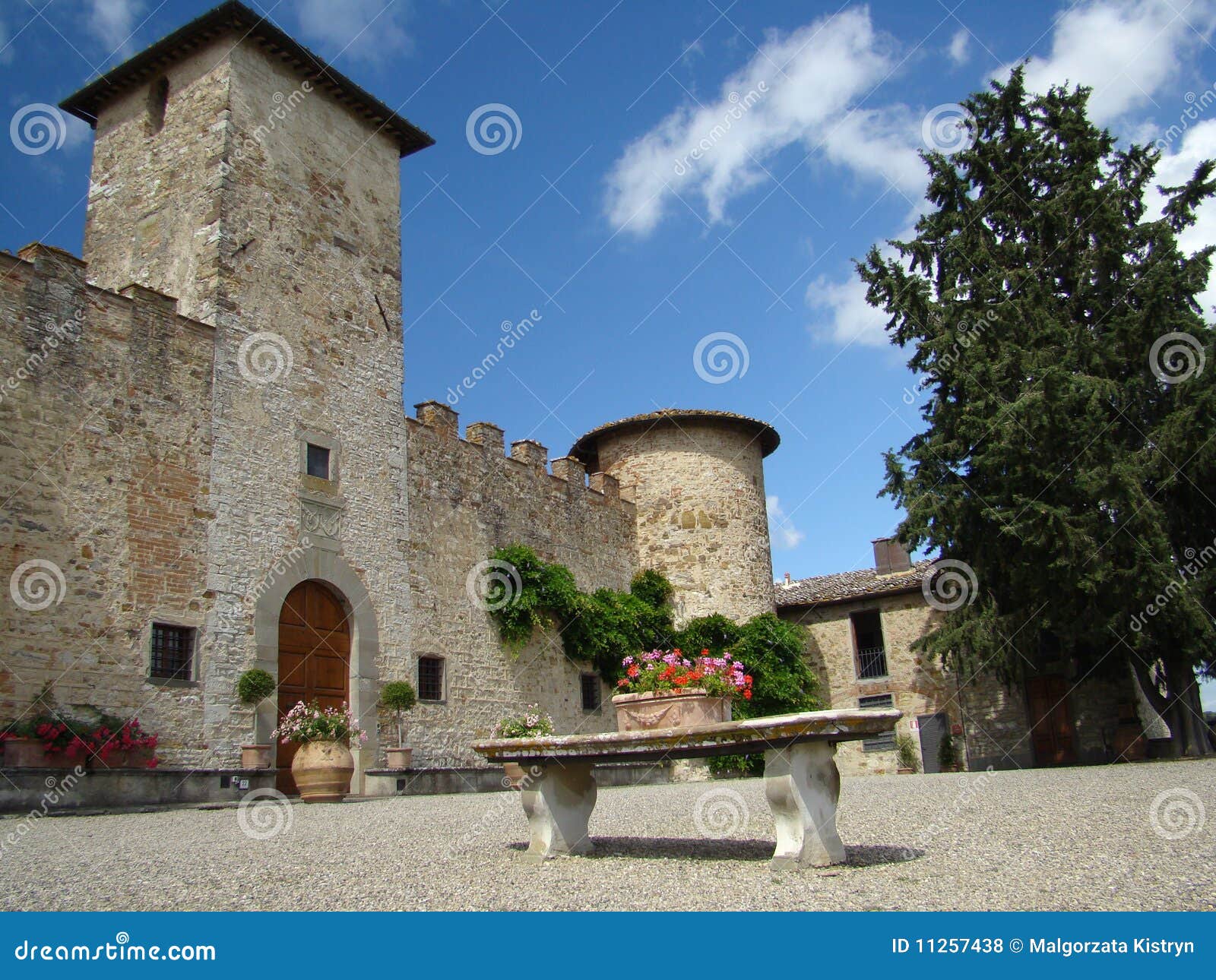 Beautiful Castle in Tuscany Stock Photo - Image of europe, luxury: 11257438